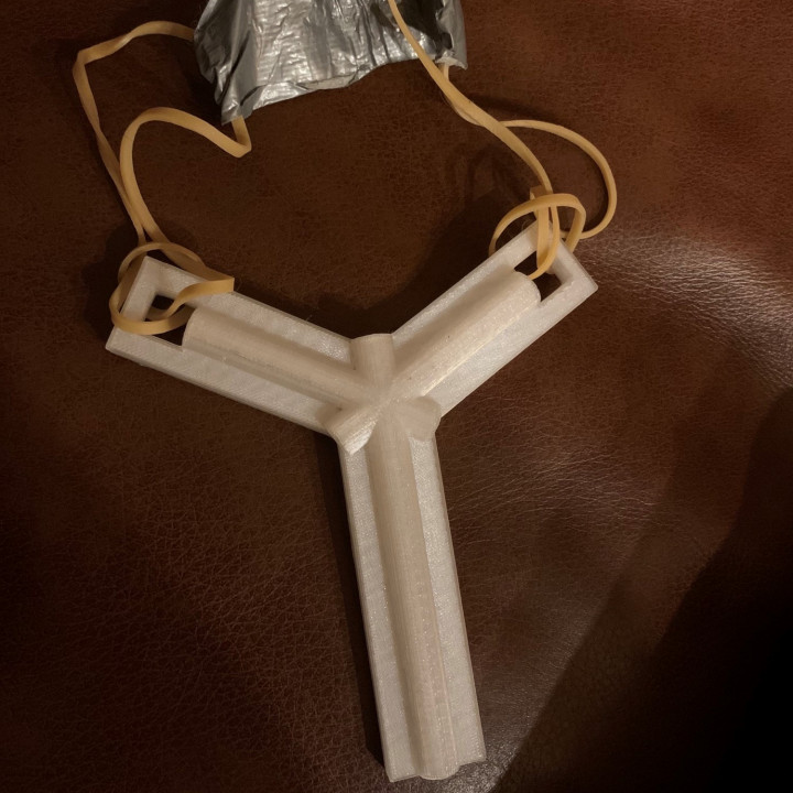 3D Printable Tim’s reinforced Slingshot V2 (original files) by Tim Postma
