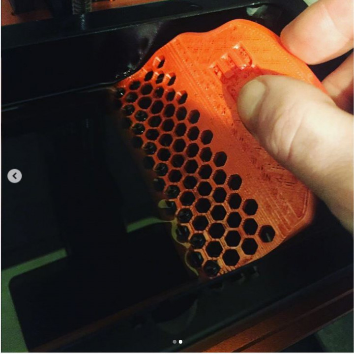 3D Printable Resin Comb/Rake by Adam Barnsley