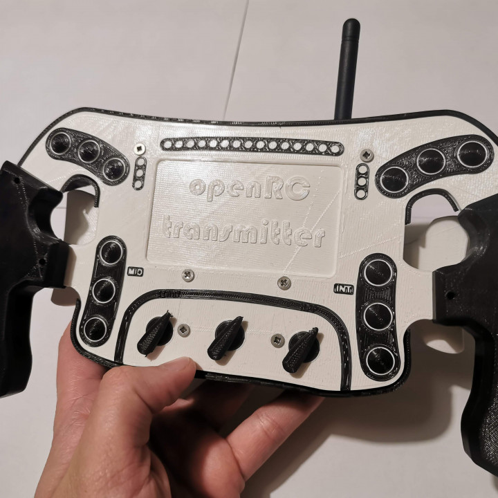 3D Printable OpenRC transmitter by Jernej Pogelšek