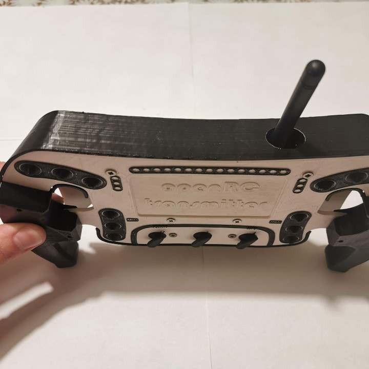 3D Printable OpenRC transmitter by Jernej Pogelšek