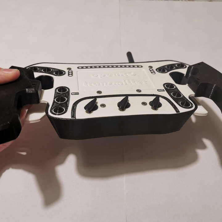3D Printable OpenRC transmitter by Jernej Pogelšek