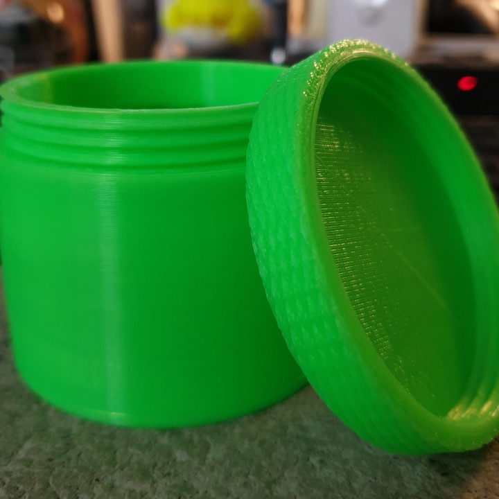 3D Printable Round Container (optimized) by Tuan Le