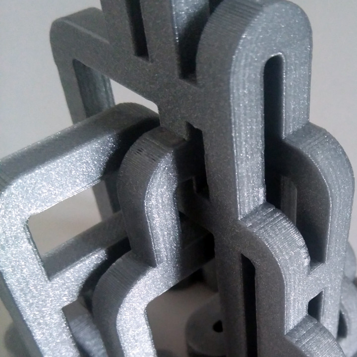 3D Printable Procedural Loops by Fernando Jerez