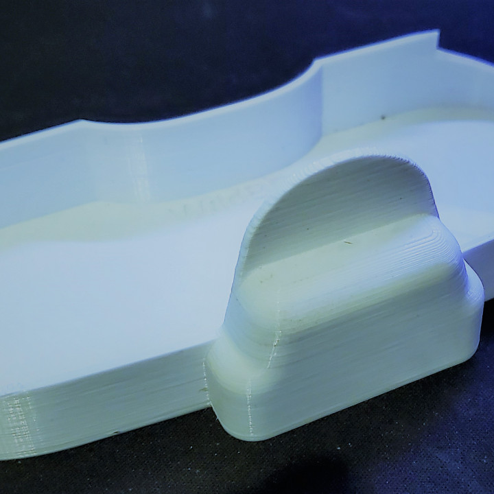 3D Printable Oculus Quest Lens Cover by Nate Little