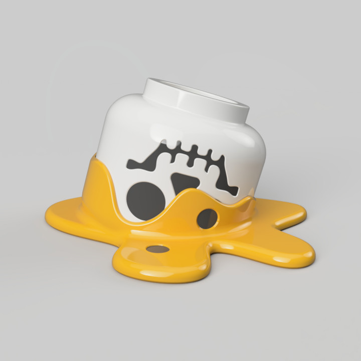 3D Printable Melted Face Minifig Skull Pen Holder by Jason Suter