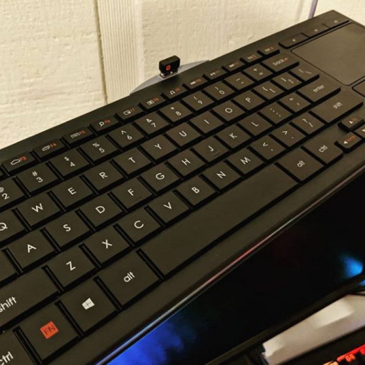 3D Printable Logitech K830 USB Dongle Holder by Nate Little