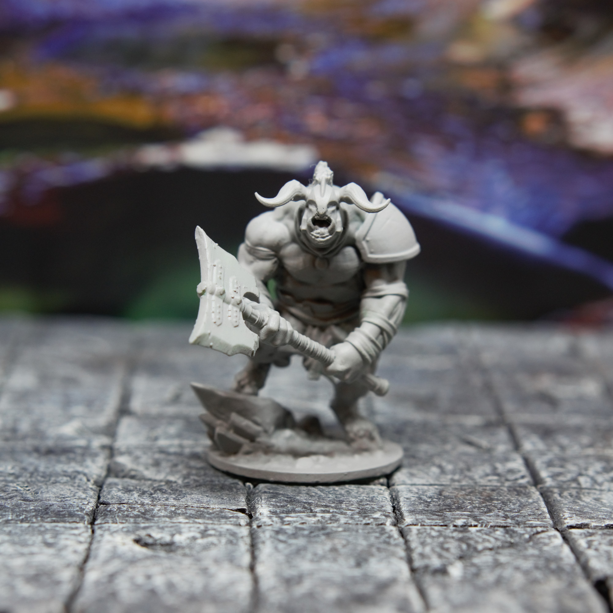 3D Printable Hulk Minotaur Hero by Leonardo Escovar