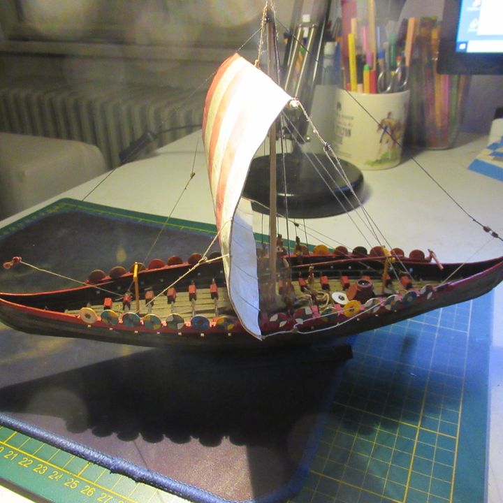 3D Printable Medium Viking Warship (Skejd), 32 Oars, ca. 850 AD by Alf ...