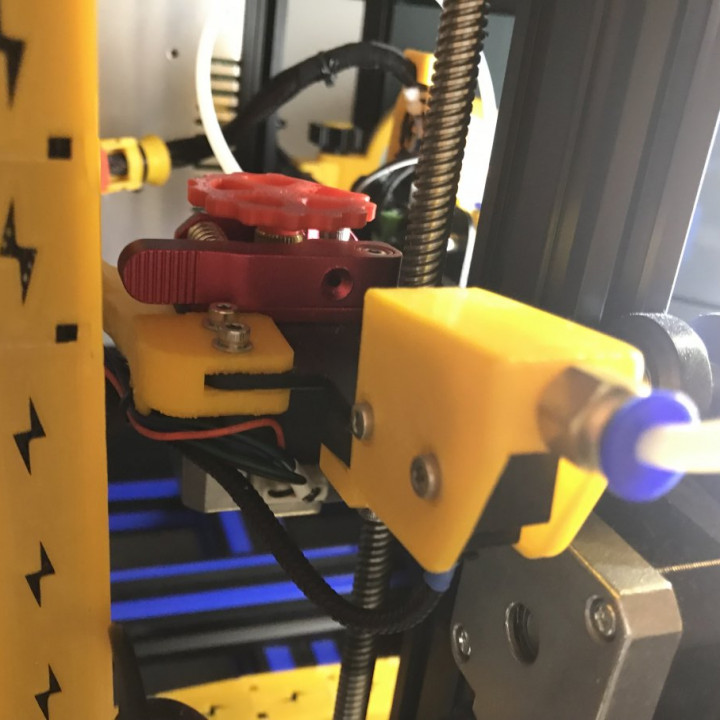 3D Printable Vertical Cable Chain for Geeetech A10 by CANAVESE DANIEL