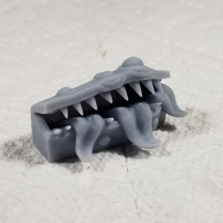 3D Printable Coffin Mimic by Clay Rade