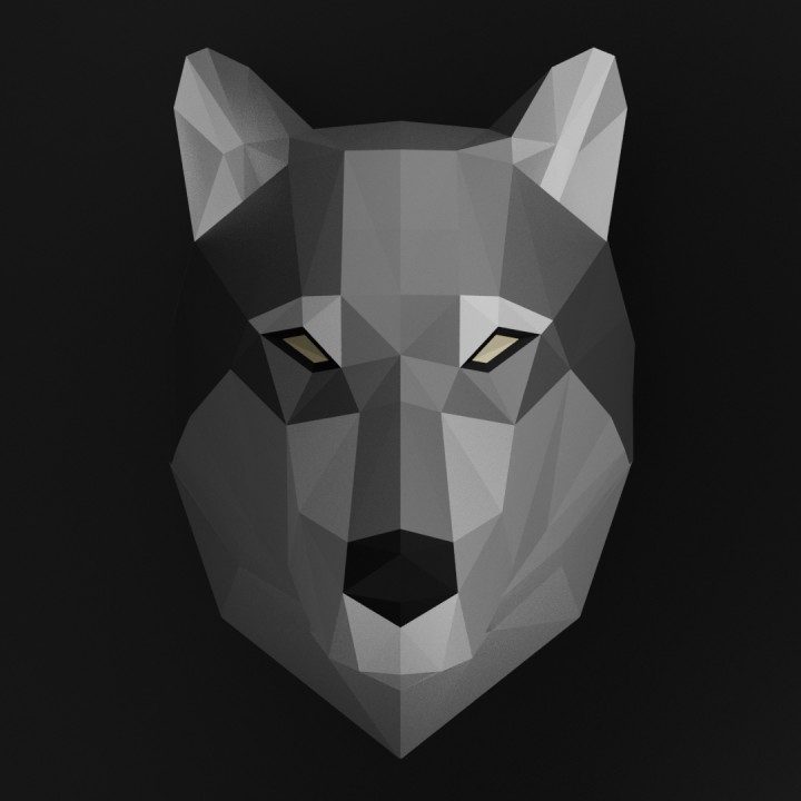 3D Printable Low-Poly Grey Wolf Head by Patrick R.