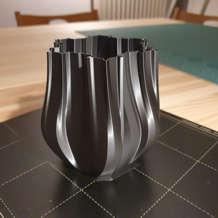 3D Printable Snow vase by Federico Redaelli