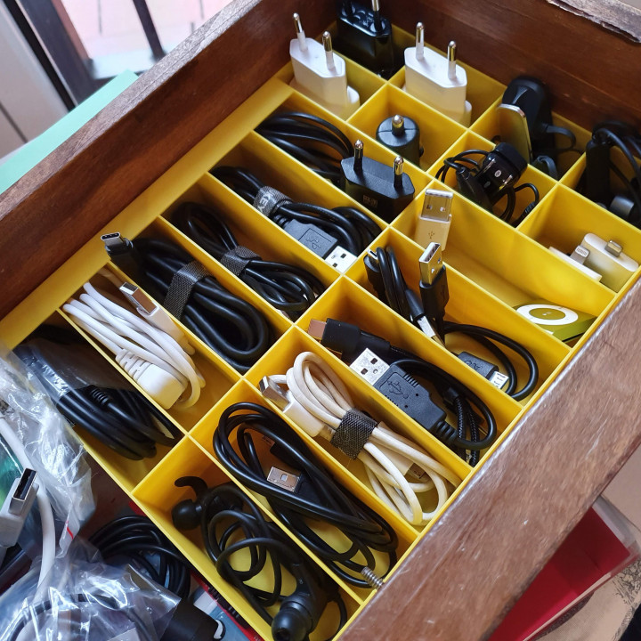 3D Printable Cable box by Federico Redaelli