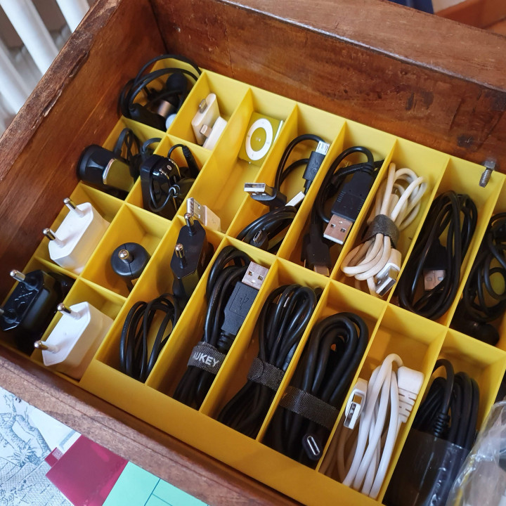 3D Printable Cable box by Federico Redaelli