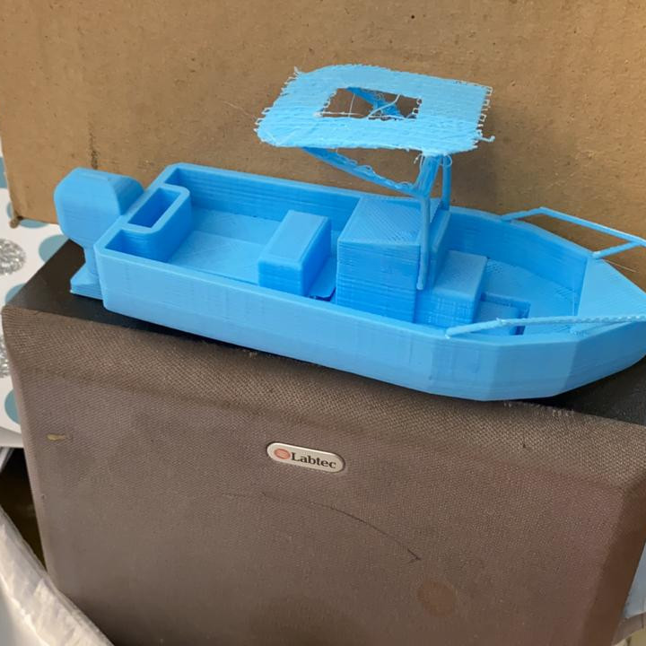 3D Printable sea boat floating by Leon