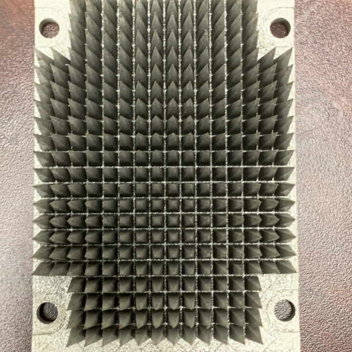 3D Printable Spiked Heat Sink Design by Sabrina Russell