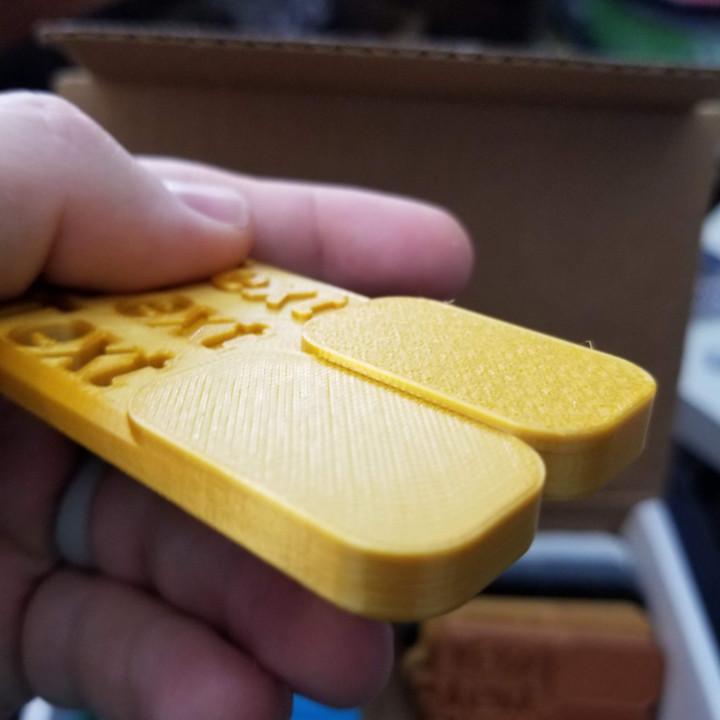 3D Printable Filament Finish Test Plaque by Joel Bonasera