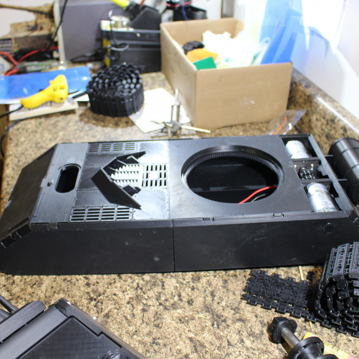 3D Printable Panzer VIII Maus Hull 1/16 Model by Joe