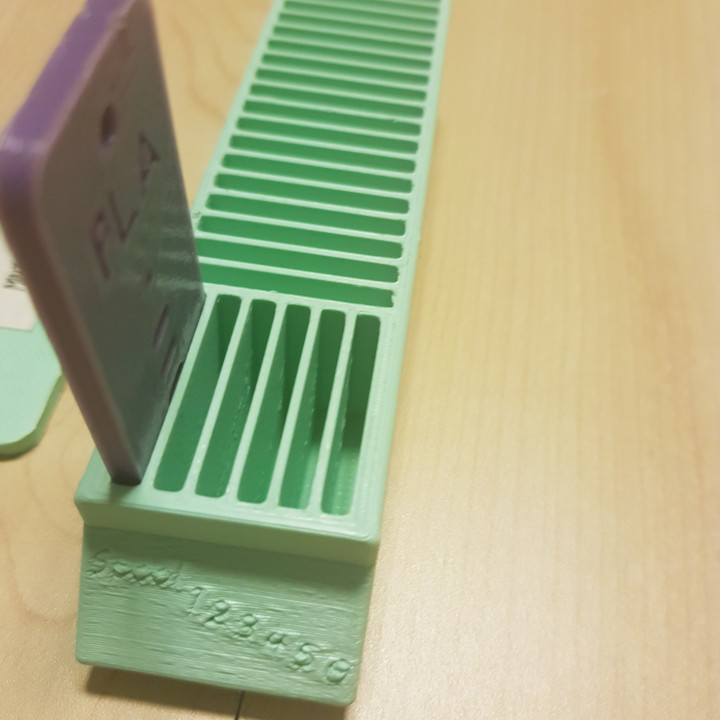 3D Printable Swatches + Swatch display by Pascal Albinsson