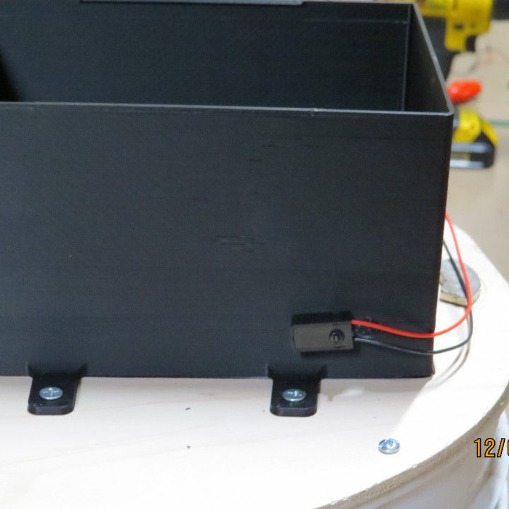 3D Printable Mouse Trap- mini servo driven, arduino controlled by Brian ...