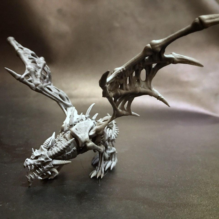 3D Printable Undead Dragon by GloomyKidMinis