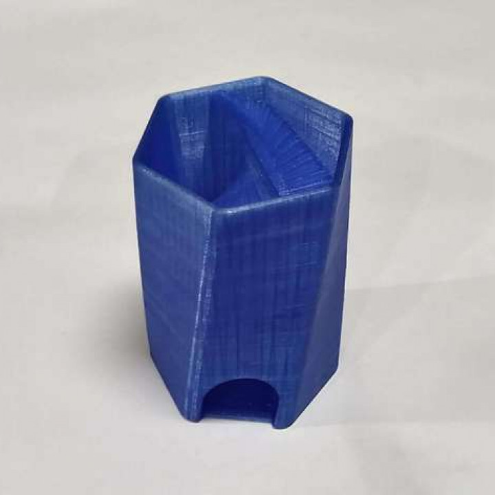 3D Printable Dice Tower by Christopher Bray