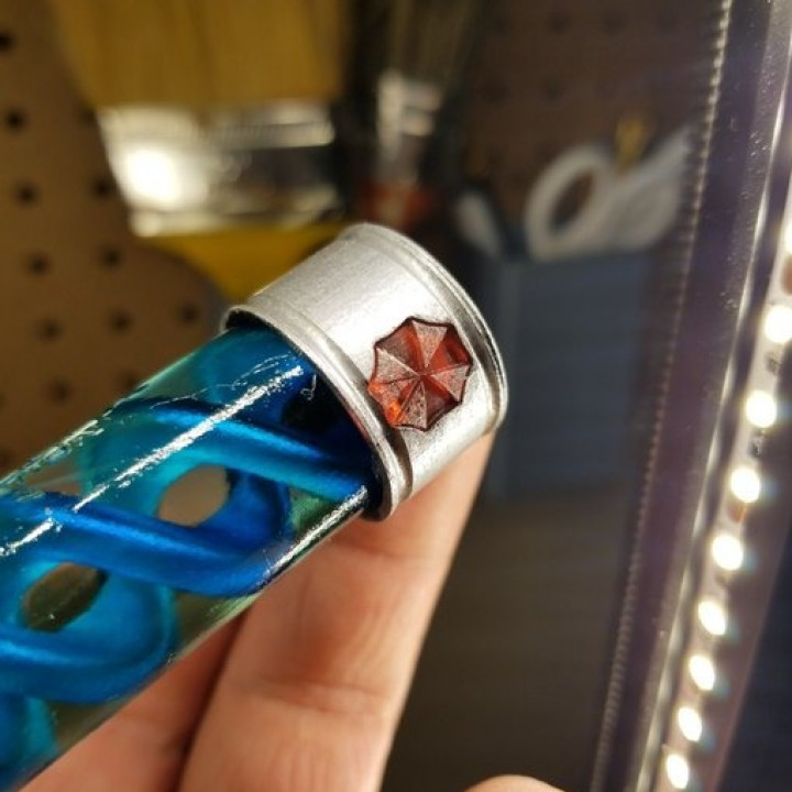 3D Printable T-Virus Canister from Resident Evil by Thierry Deux