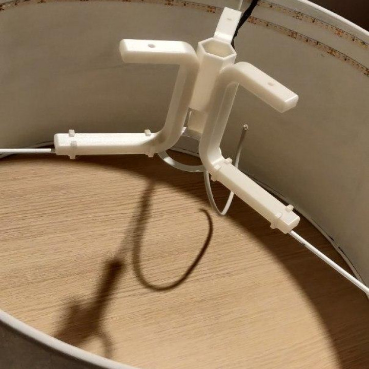 3D Printable Universal Ceiling hood lamp mount by Gianluca Magrini