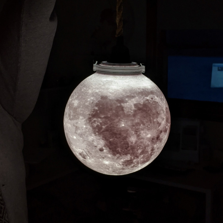 3D Printable Moon Lamp Globe by Kendall Leake