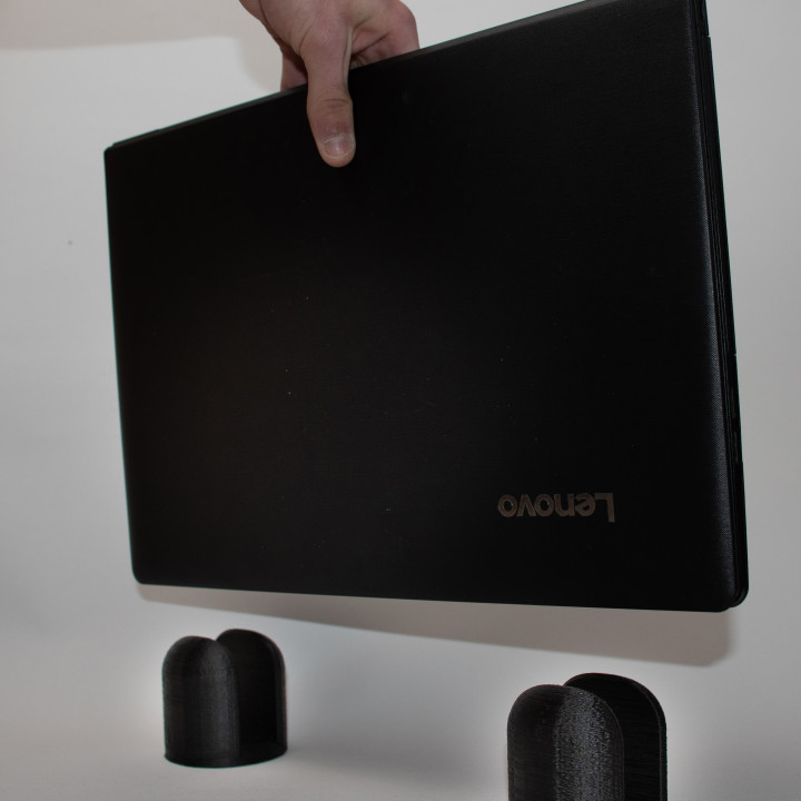 3D Printable Laptop holder by David Meyer