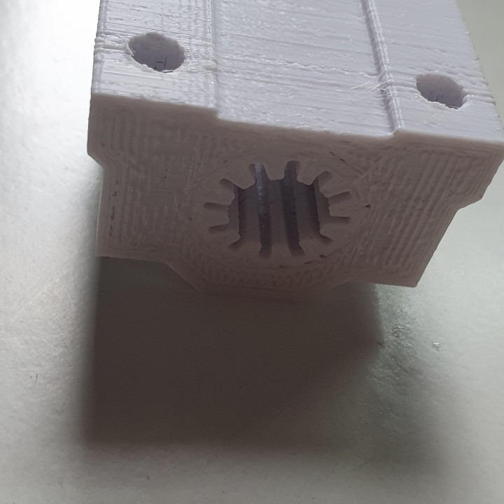 3D Printable SC8UU Linear Motion Bearing pla by RAIMUNDAS RAMANAUSKAS