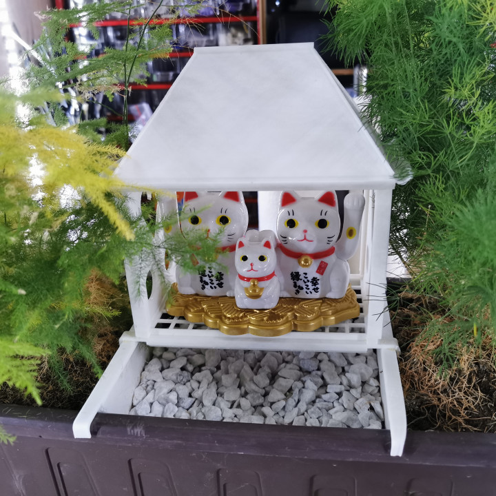 3D Printable Flower pot house by SmileyFace28