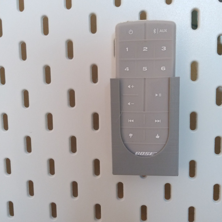 3D Printable Skadis - Bose remote control holder by Stewart