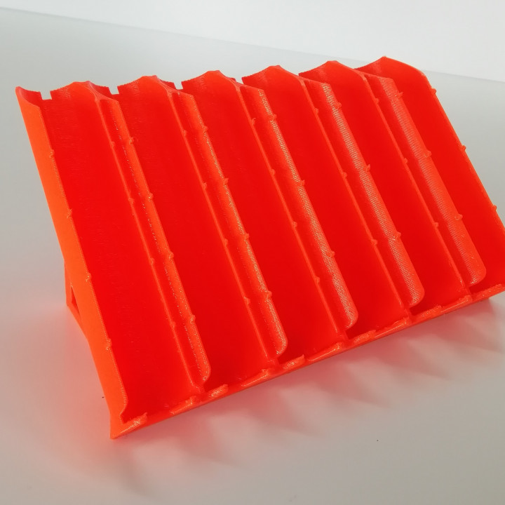 3D Printable Coin sorter for Czech crowns by Vojtěch Pošík
