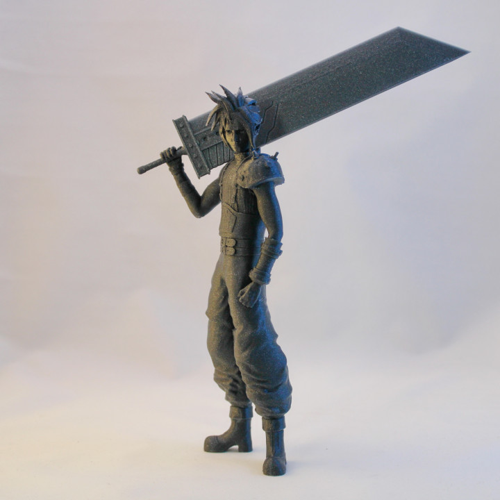 3D Printable Cloud Strife by Jukka Seppänen