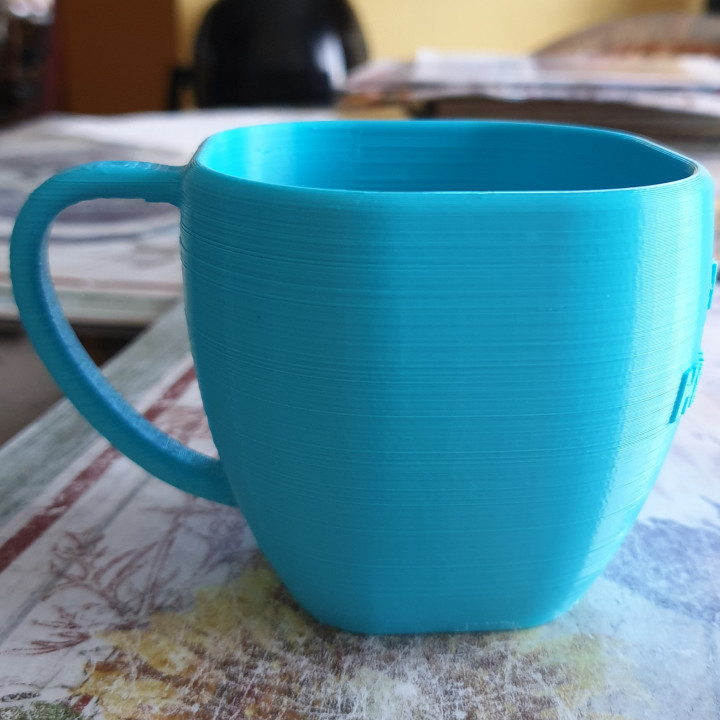 3D Printable Beverage or Coffee Cup by Tuan Le