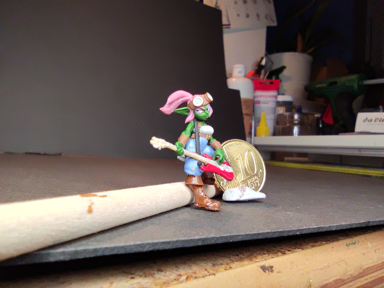 3D Printable Knox the Goblin Bassist by Twin Goddess Miniatures