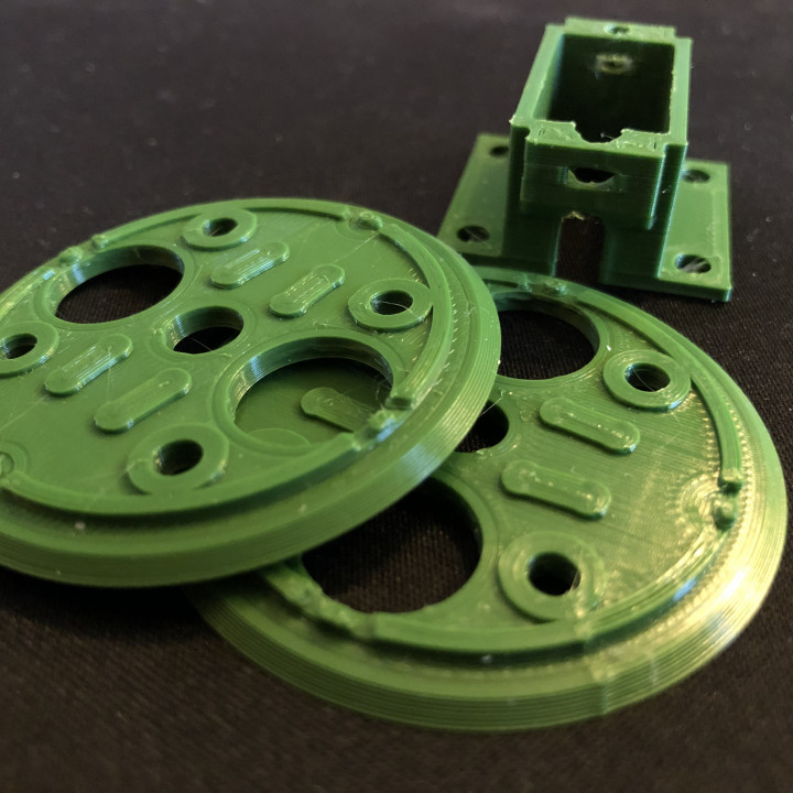 3D Printable FS90 9g servo motor wheel by Arnaud Saison