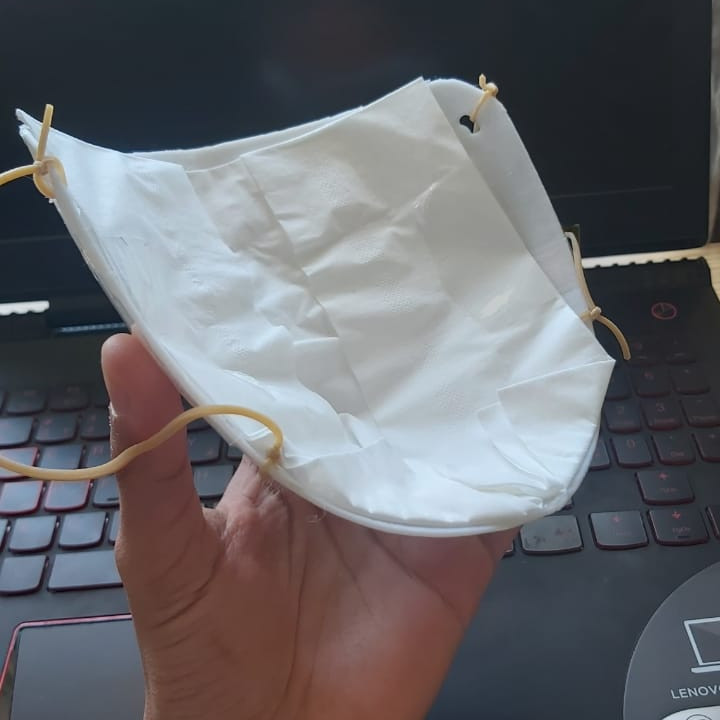 3D Printable Reusable Medical Mask by Zyad Reda