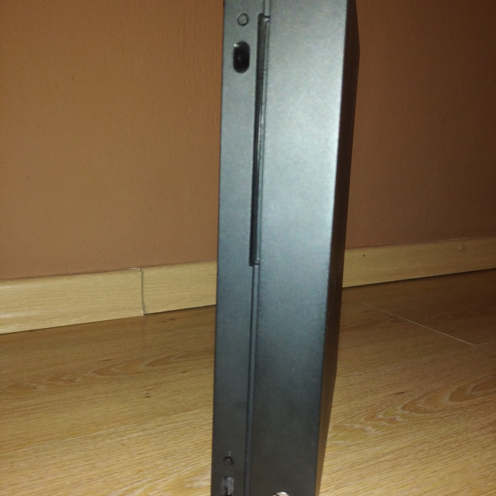 3D Printable Xbox one x base by Nikos Kiriazidis