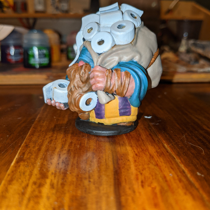 3D Print of Toilet Paper Merchant Miniature - Pre Supported by VikingCraft