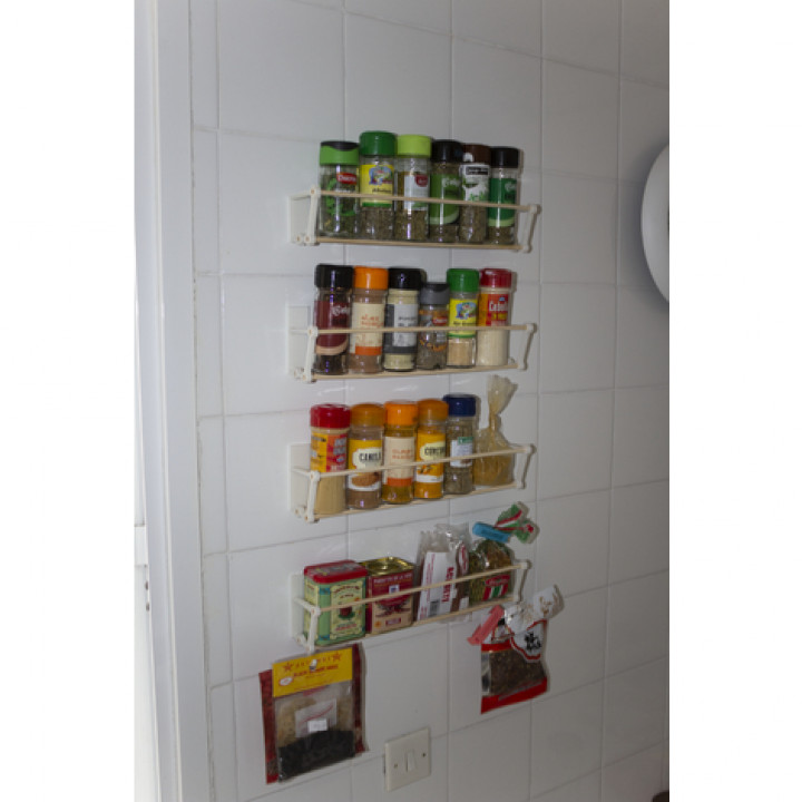 3D Printable Minimalistic spice rack (customizable) by Juan C. Roldán