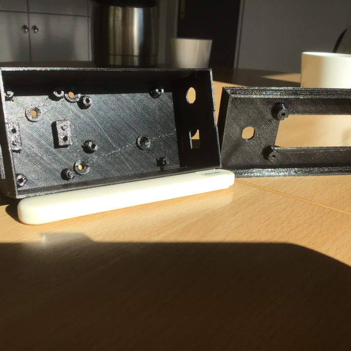 3D Printable Case for arduino + LCD + relais by Kris De Voecht