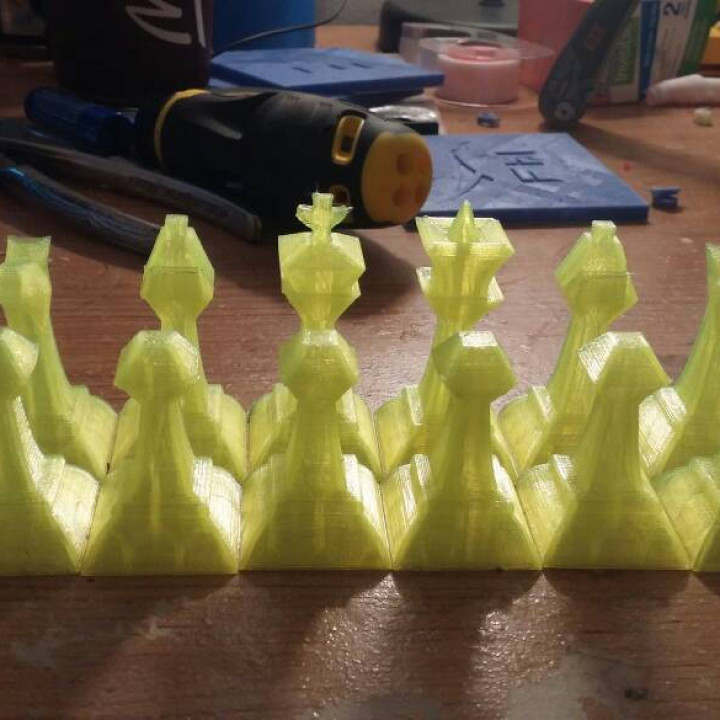 3D Printable Low-Poly Styled Chess Set by Mike S