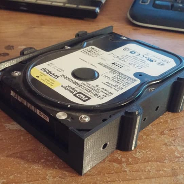 3D Printable Stackable Modular 2.5" & 3.5" Hard Drive Caddy for Servers ...