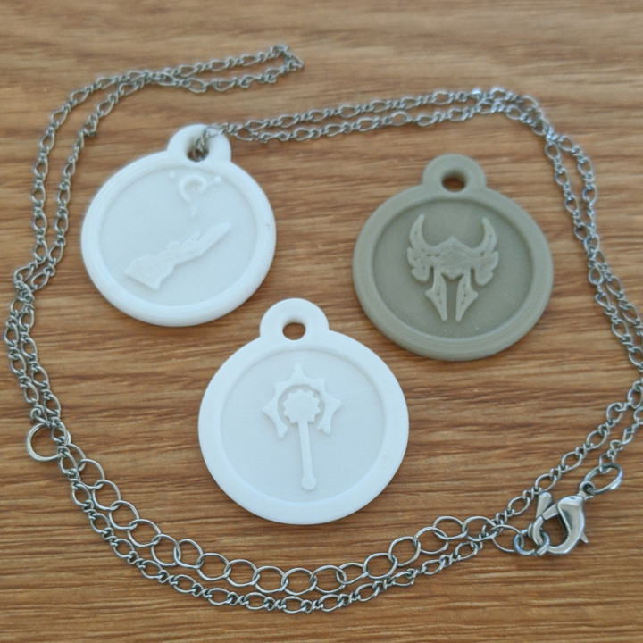 3D Printable Dungeons and Dragons Class Keychains by Ebug14