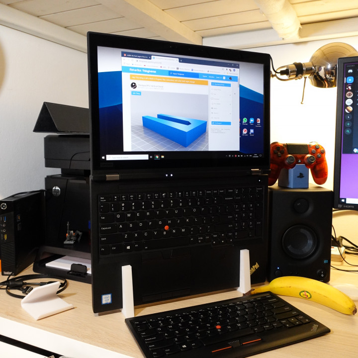 3D Printable Thinkpad P52 Stand by Ho Isaac