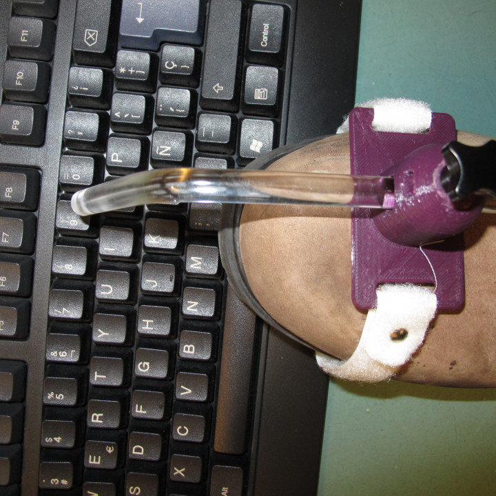 3D Printable Pointer support for the foot/Soporte para trabajar con el ...