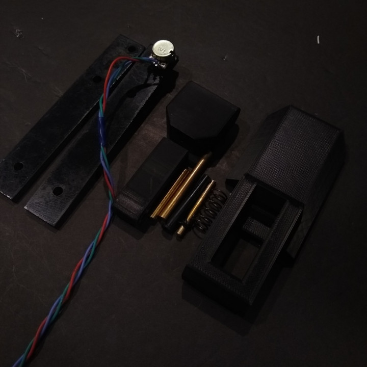 3D Printable Arduino Racing Pedal by Devan Metz