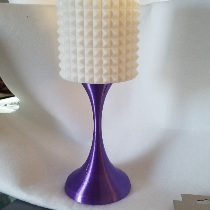 3D Printable Mood lamp by Gustavo Leon